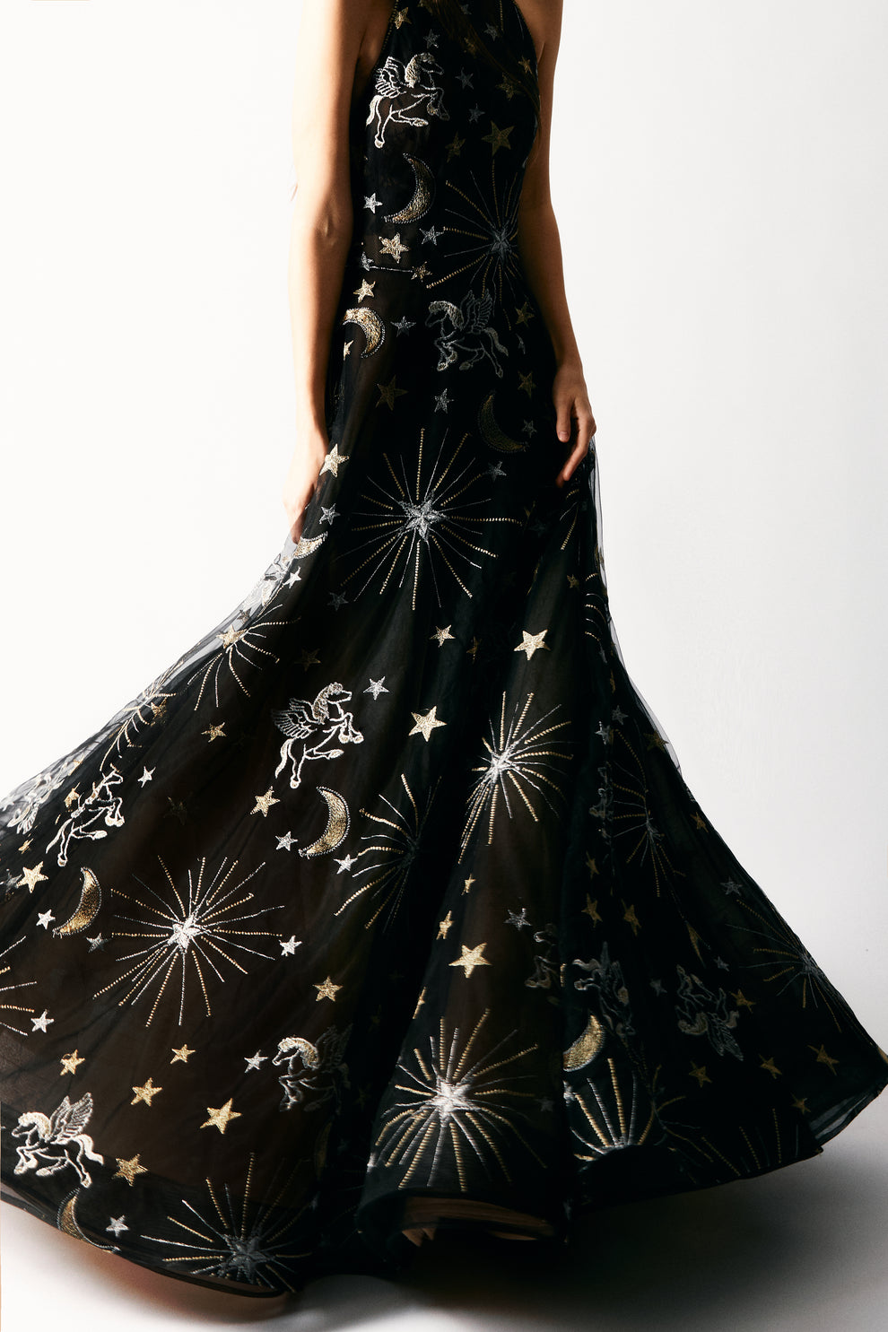 HERA EVENING GOWN – VERO DIAZ BRIDAL